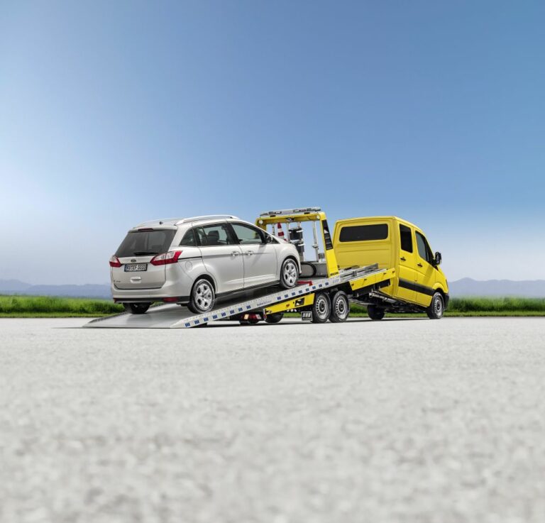 Algema Slider: Abschleppfahrzeug mit Knickmechanismus und ...