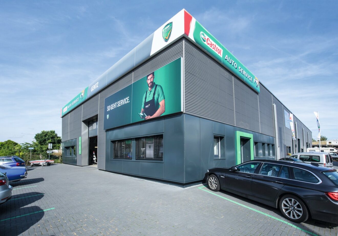 Grün, weiß, rot - Krafthand